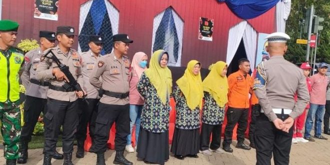 Cek Kesiapan Personel Ops Ketupat Lodaya 2025, Apel Pagi Digelar Pos Terpadu Alun Alun Ciamis ...
